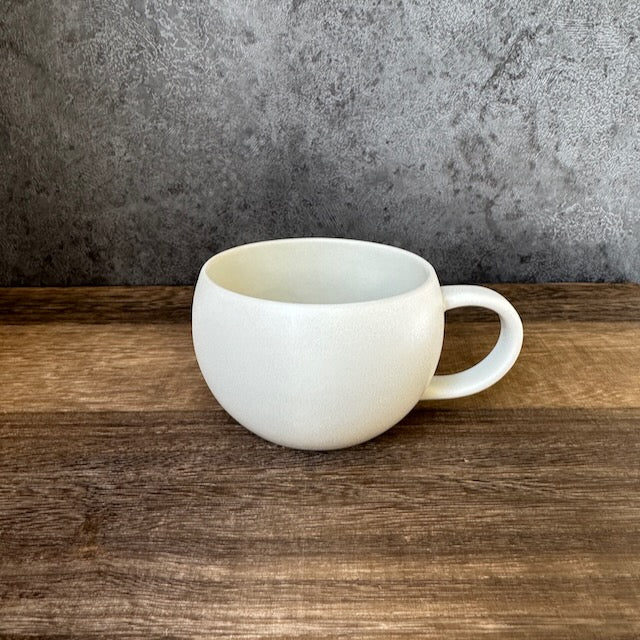 SALIU -YUI- Teacup (white) – Yunomi.life