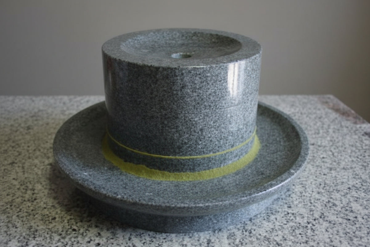 Oshima Stoneworks: Premium Matcha Stone Mill – Yunomi.life